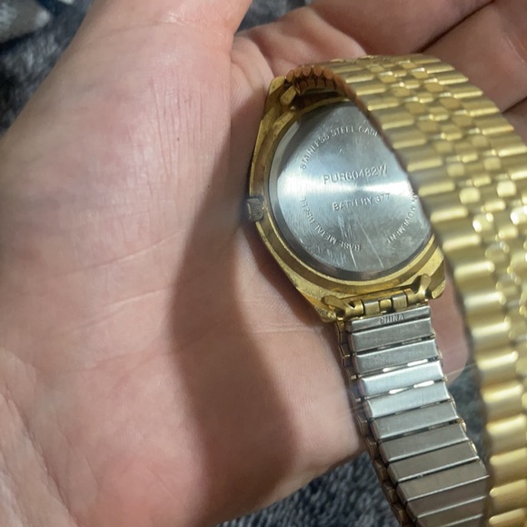 quartz | Accessories | Vintage Quartz Japan Movement Watch For Men ...